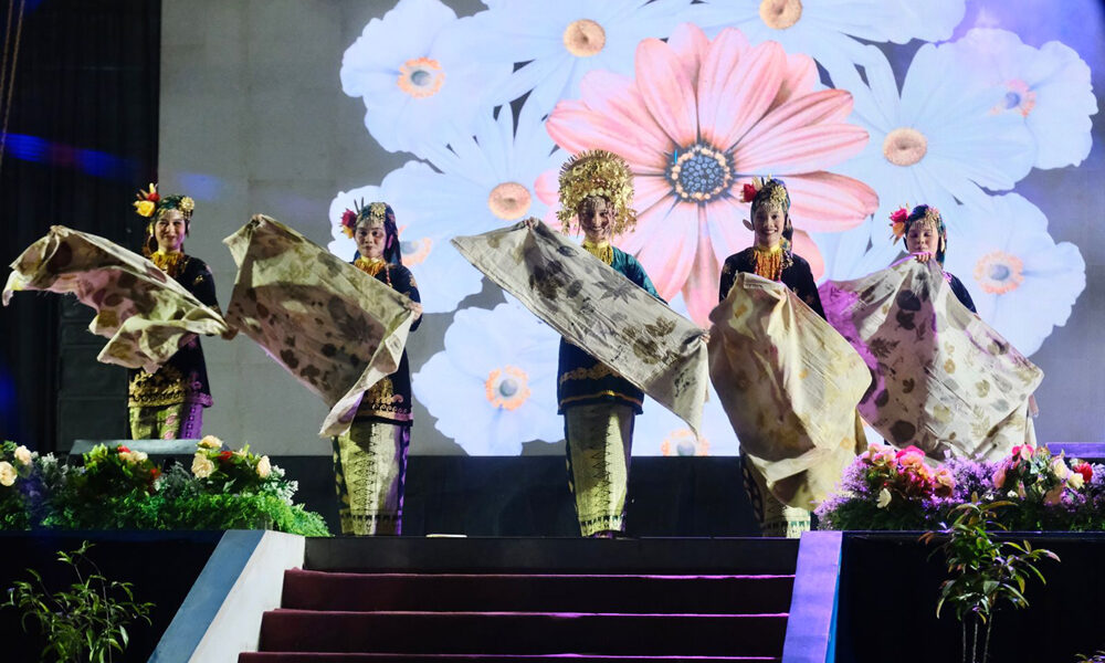 Menteri Ekraf Buka Creative Cities Connect 2025, Perkuat Jejaring ...